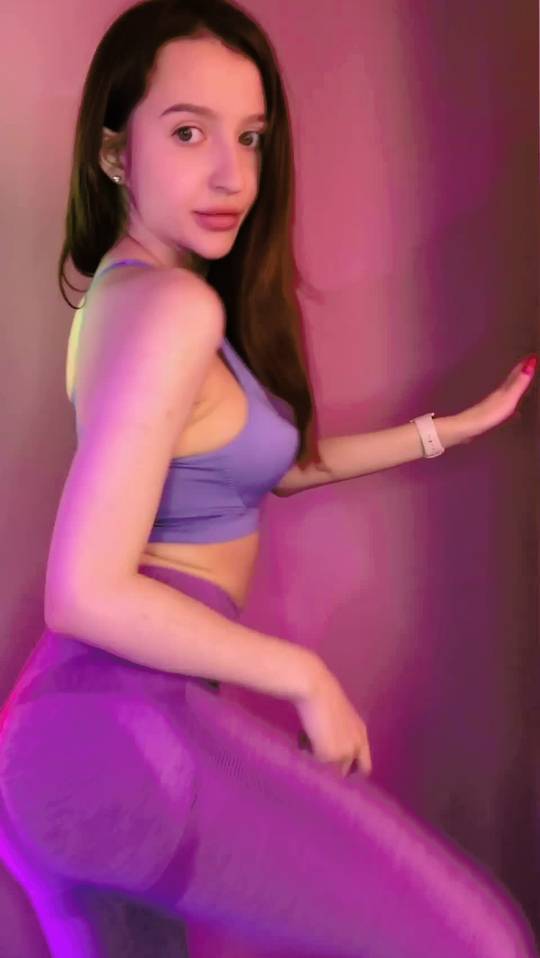 Just in case you would like to see my new leggings properly | Scrolller