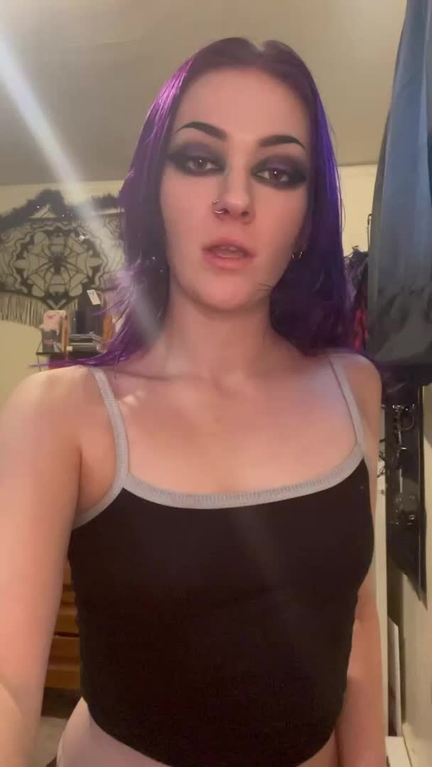 Just practicing my transitions, I’m a little awkward but at least there’s tits | Scrolller