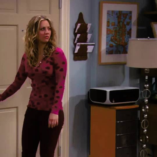 Kaley Cuoco Scrolller 0313