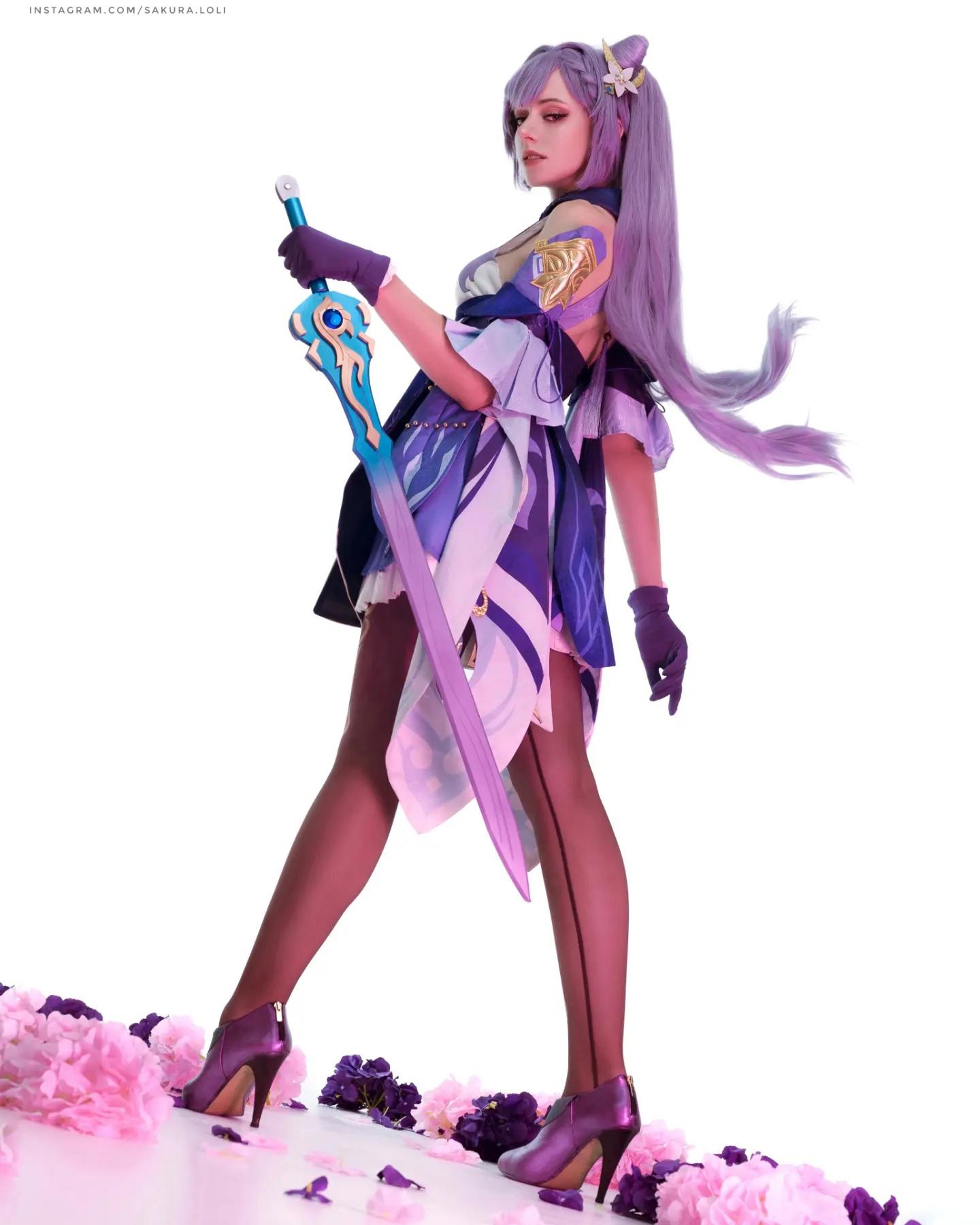 Keqing cosplay by Sakura Loli | Scrolller