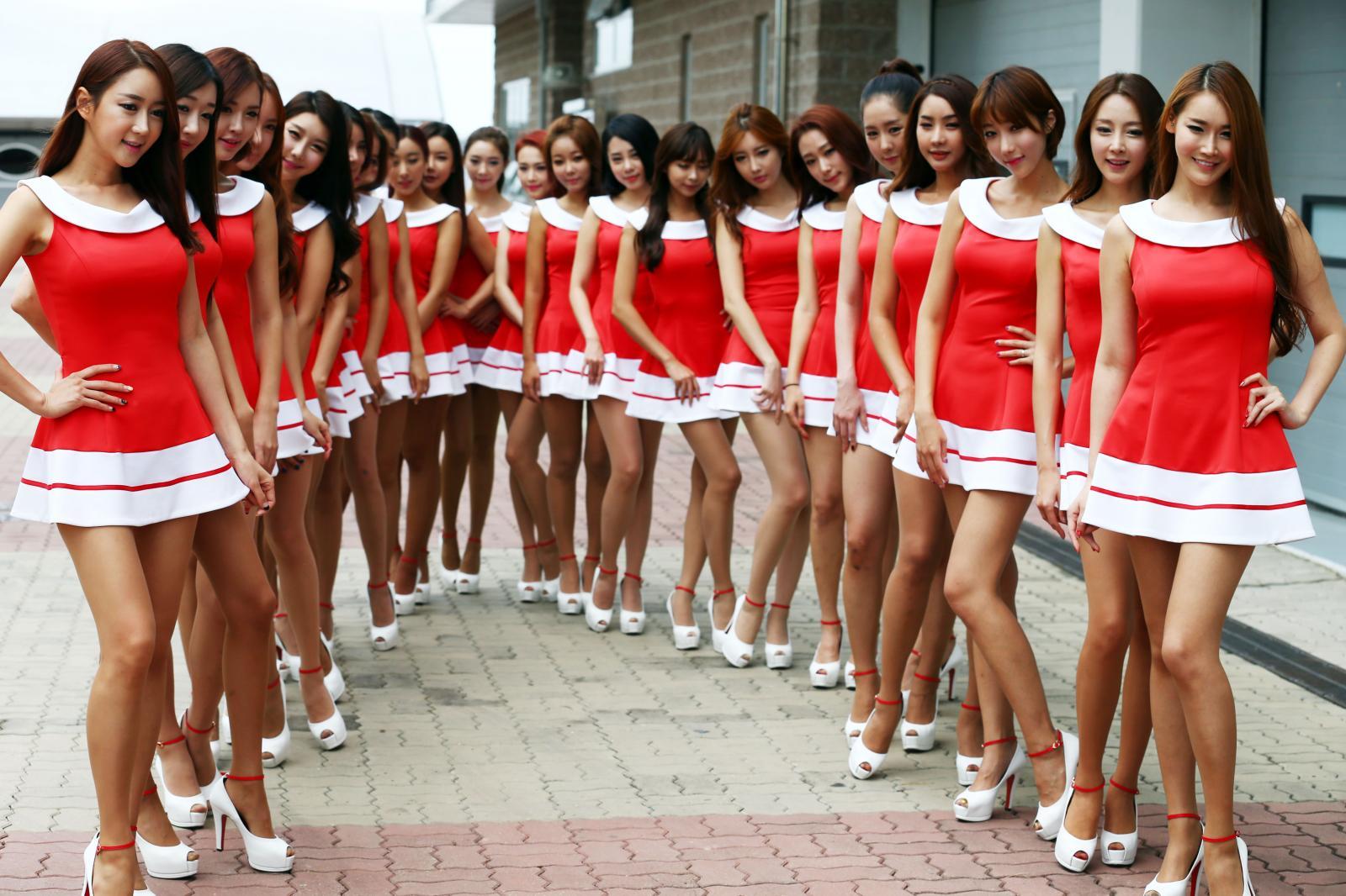 Korea F1 Grid Girls | Scrolller
