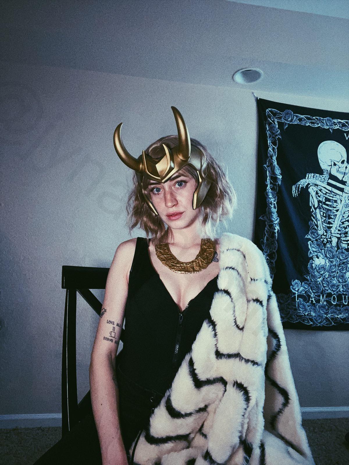 Lady Loki by JynAndTonics | Scrolller