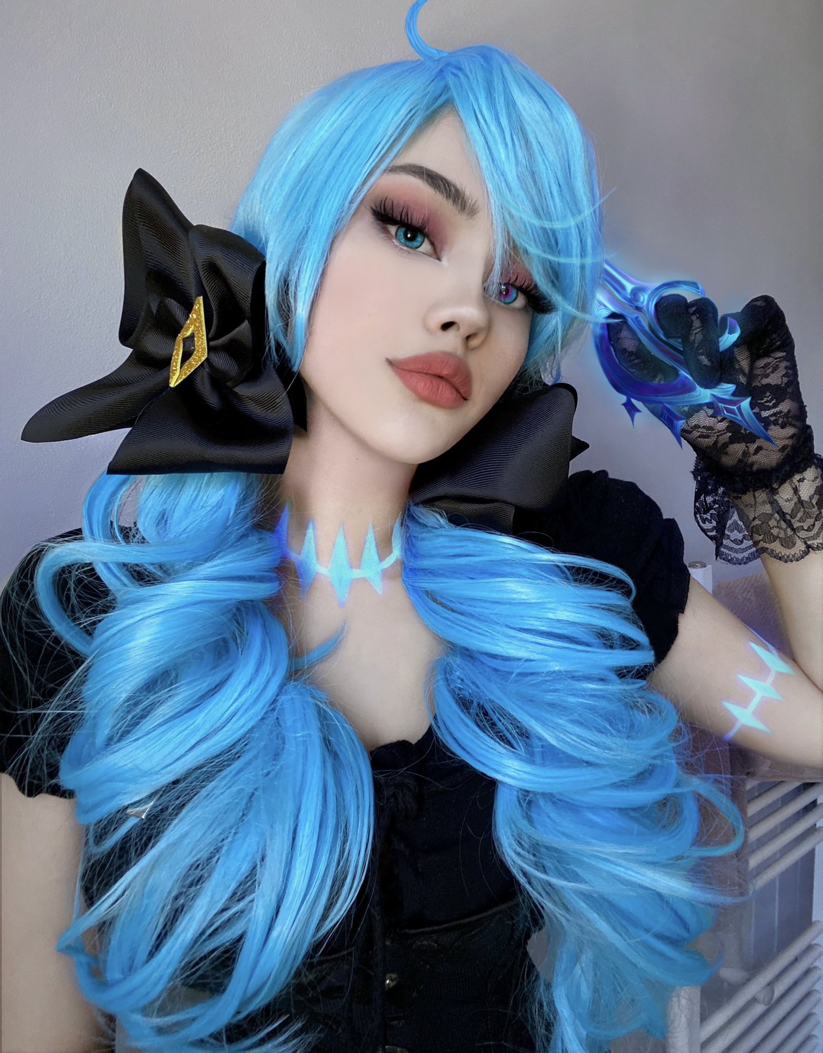 League Of Legends Lol Gwen Cosplay By Jasikyu Scrolller League Of Legends Lol Gwen Cosplay By Jasikyu Scrolller