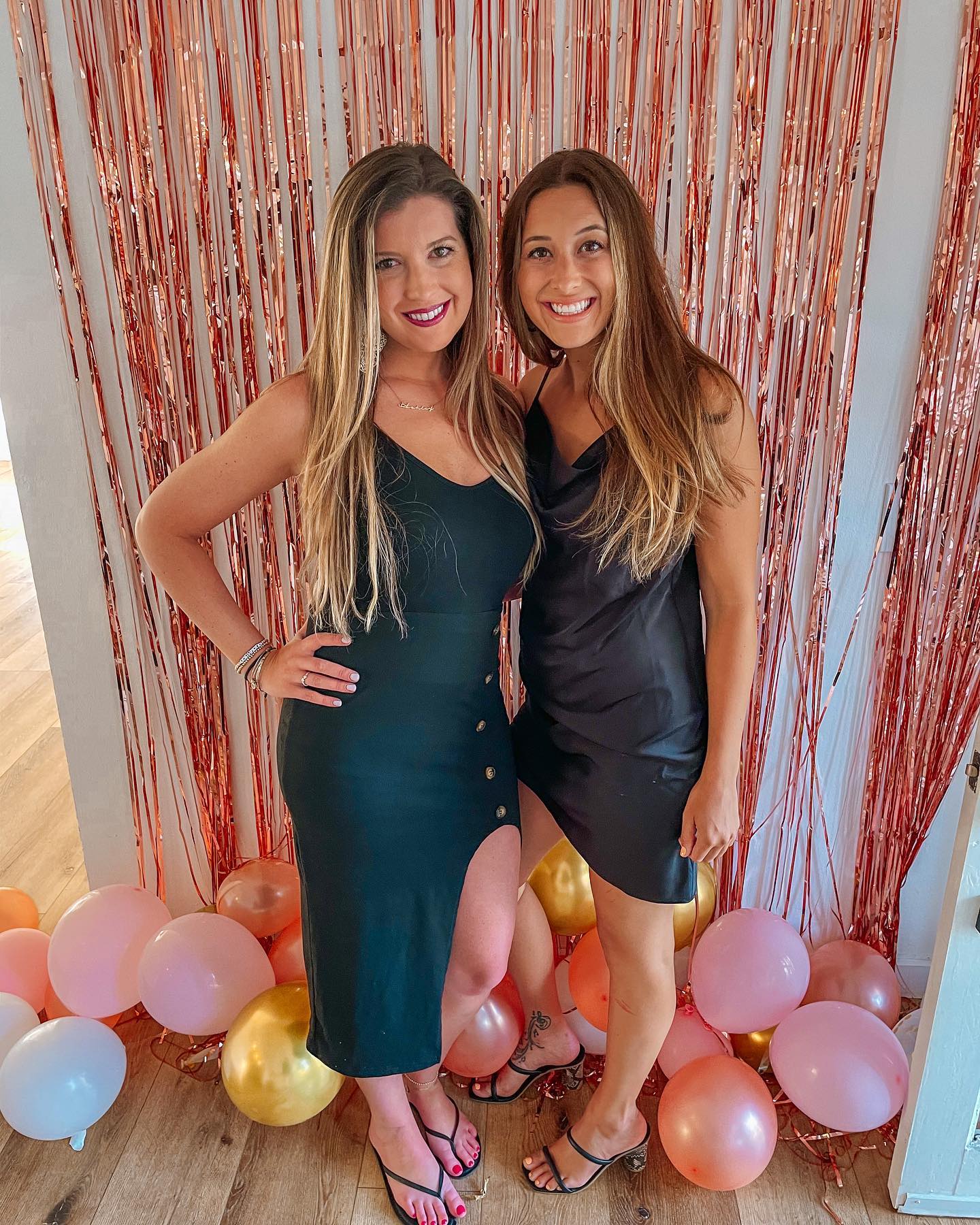 Left or Right? | Scrolller