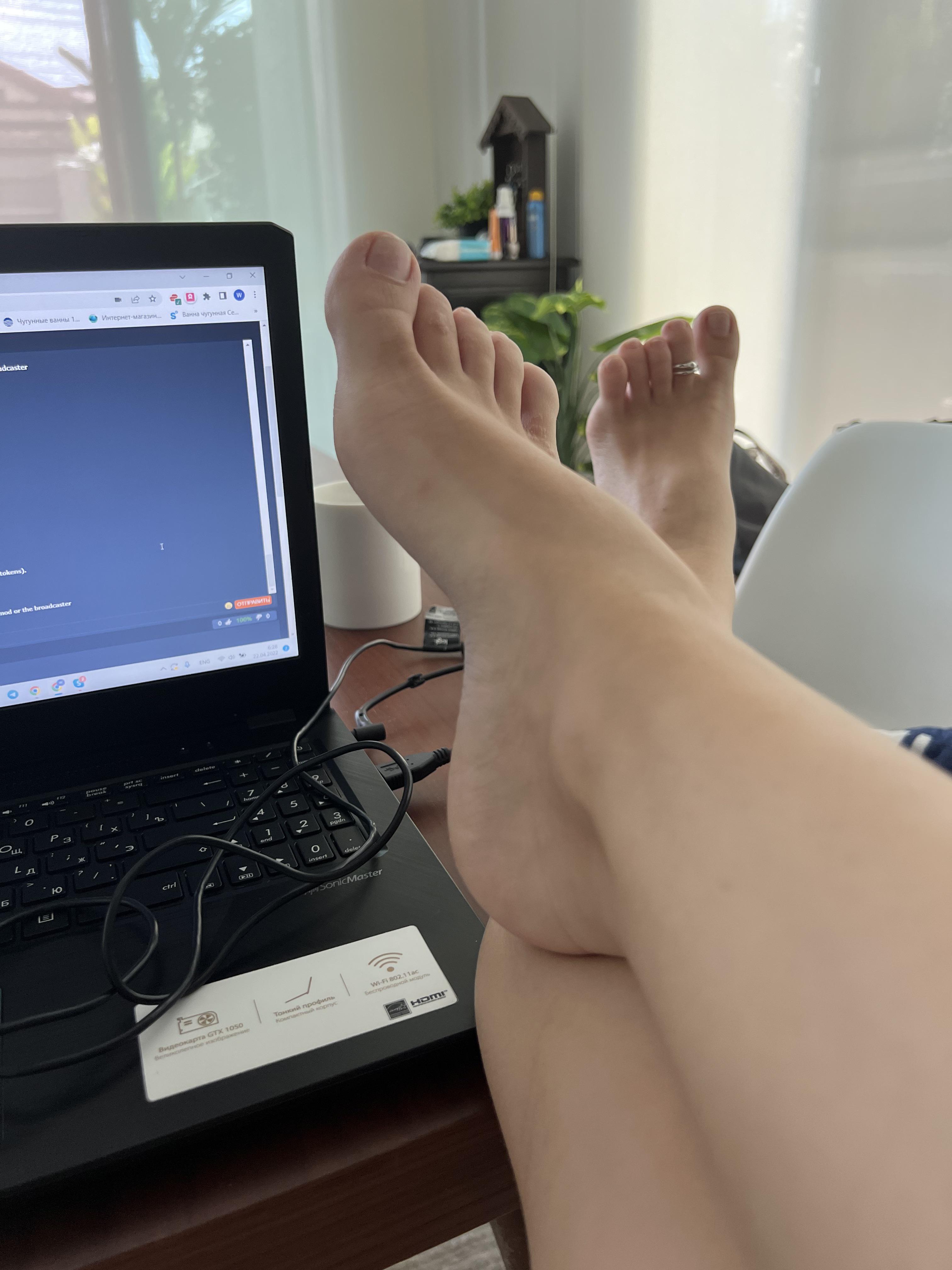 Let’s talk. | Scrolller