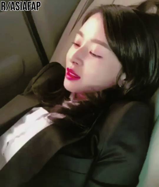 Let Your Imagination Run Wild - Kwon Nara | Scrolller