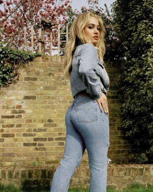 Levi’s Spring / Summer 2021 Campaign | Scrolller