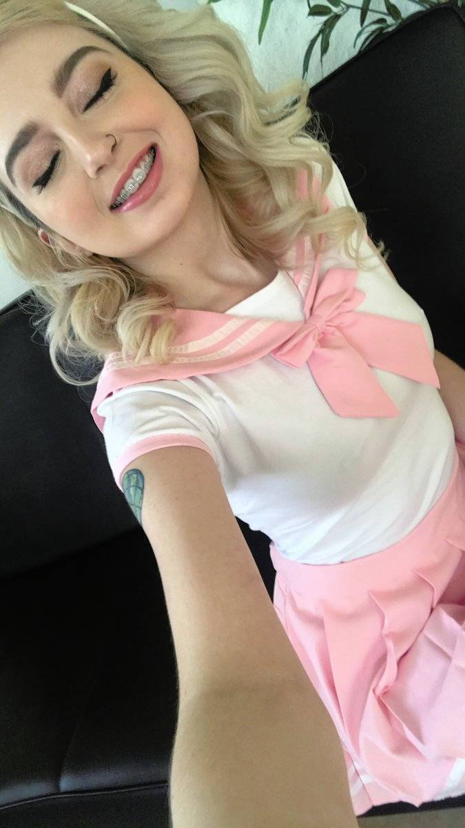 Lexi Lore | Scrolller