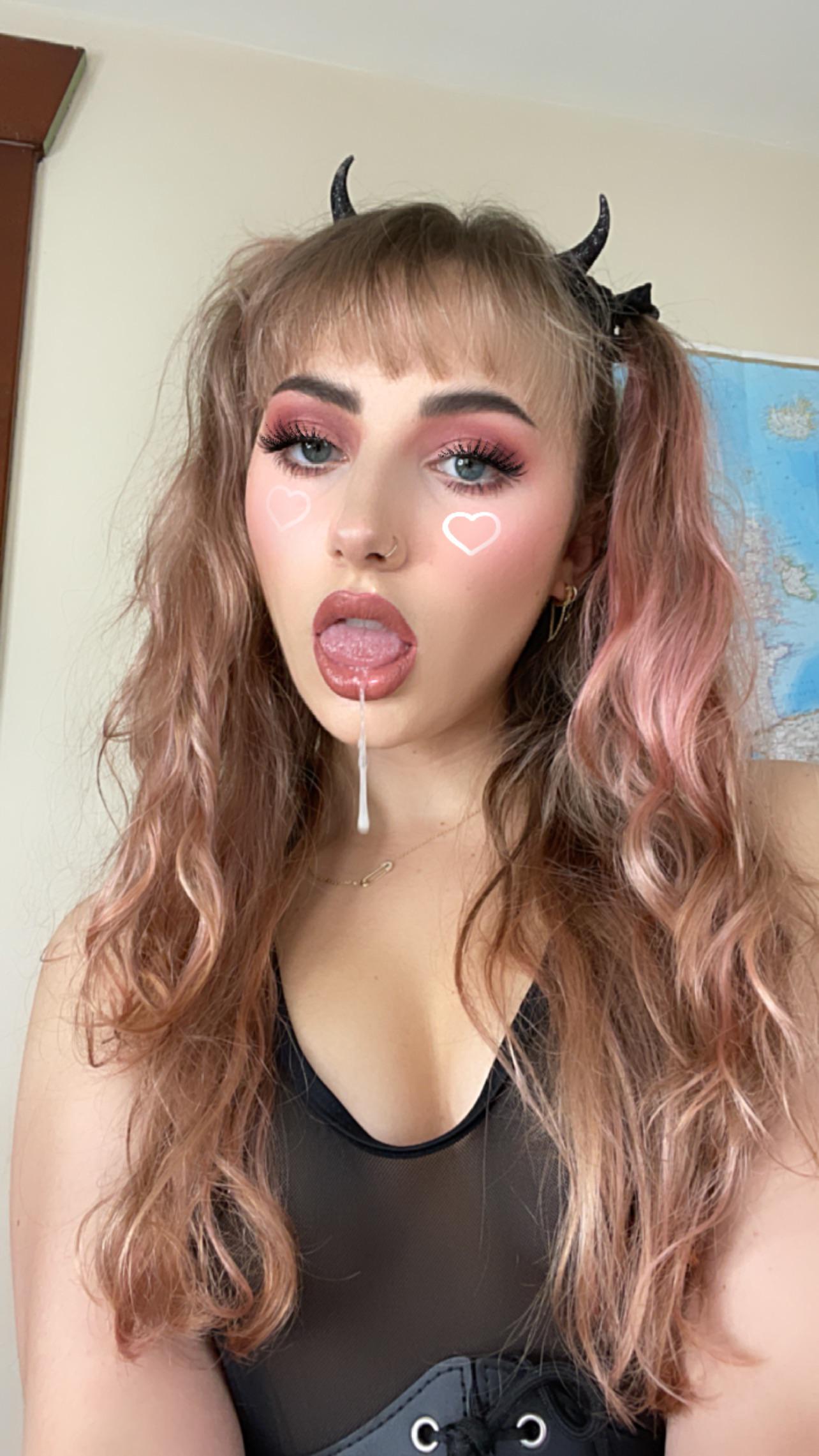 Lick it up | Scrolller