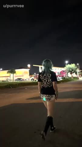 Lighting up the night | Scrolller