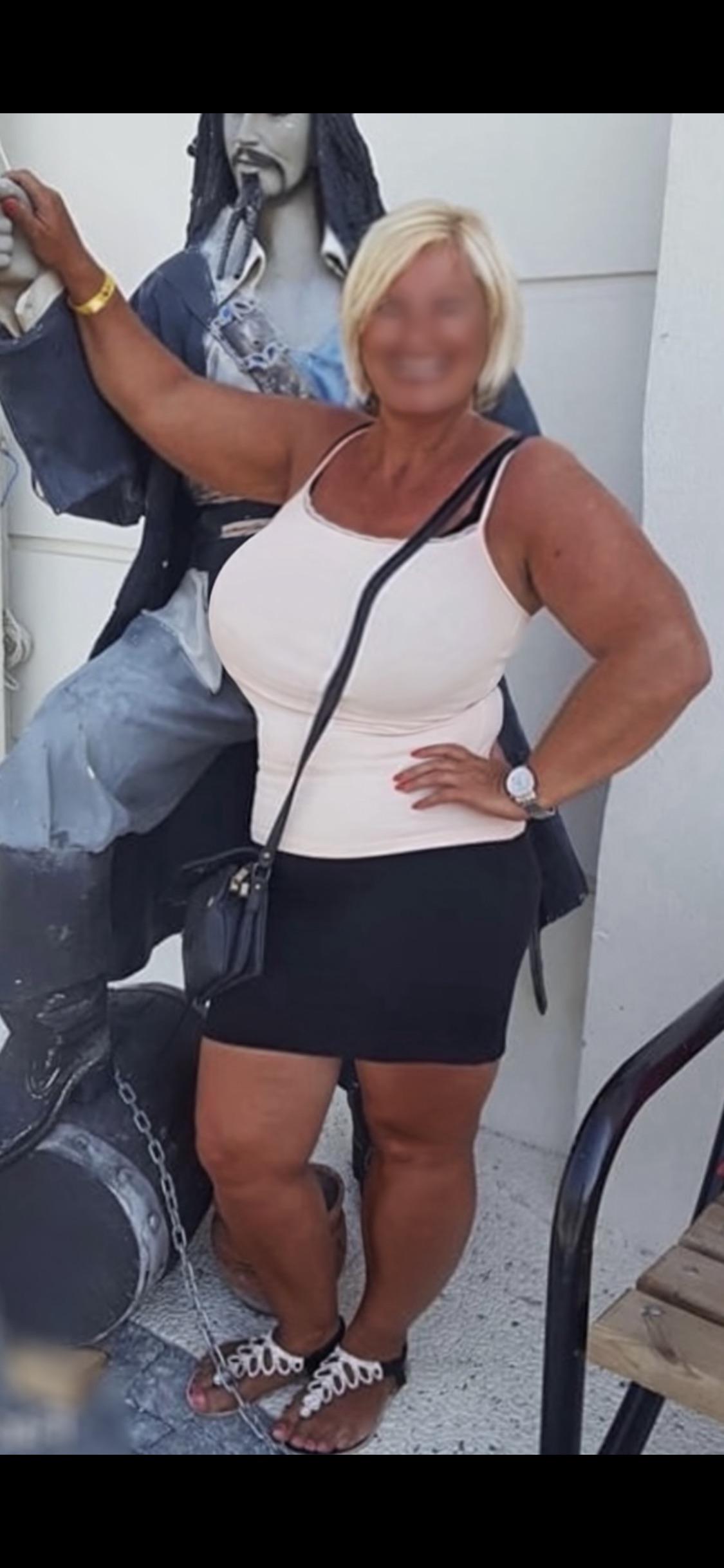 Like my size? | Scrolller