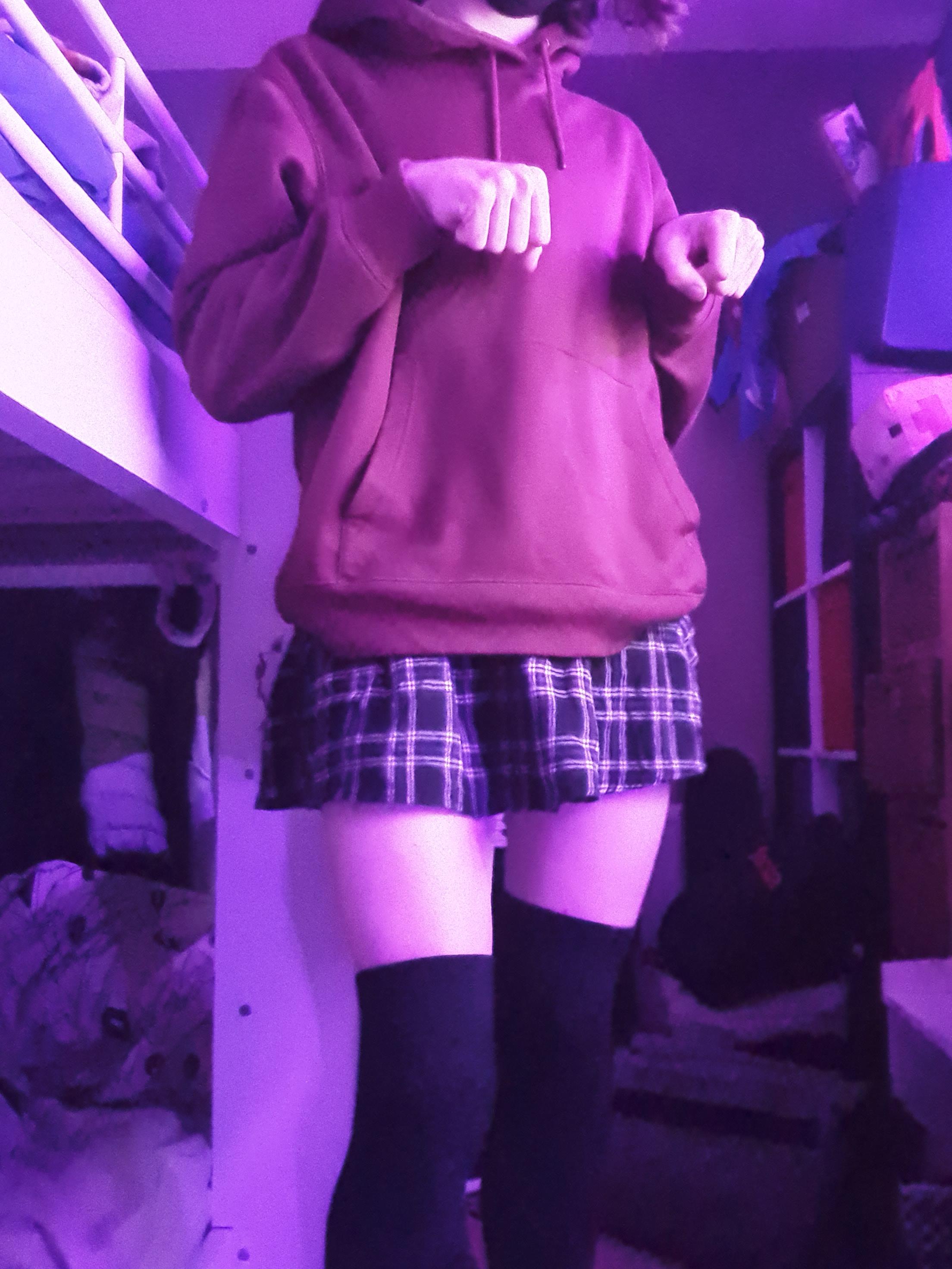 lil kitty boi | Scrolller