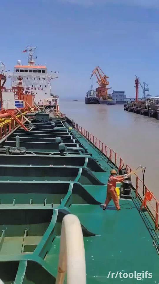 Line throwing slingshot on a ship | Scrolller