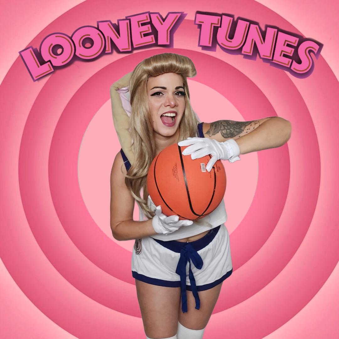 Lola Bunny | Scrolller