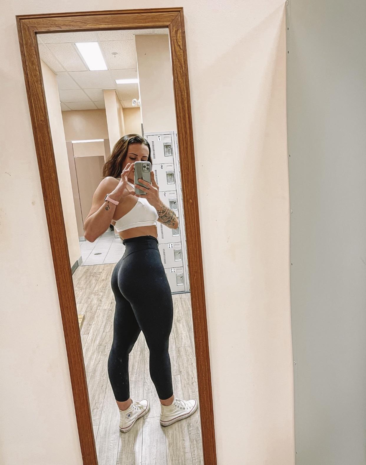 Look back at it | Scrolller