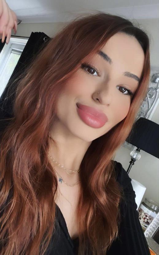 Looking for a slave | Scrolller