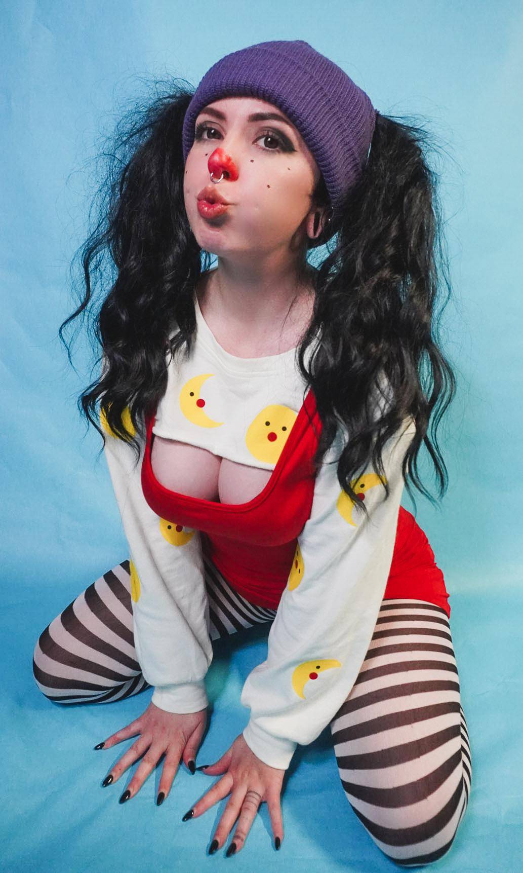 Loonette the Clown by Nellie Morbid [self] | Scrolller