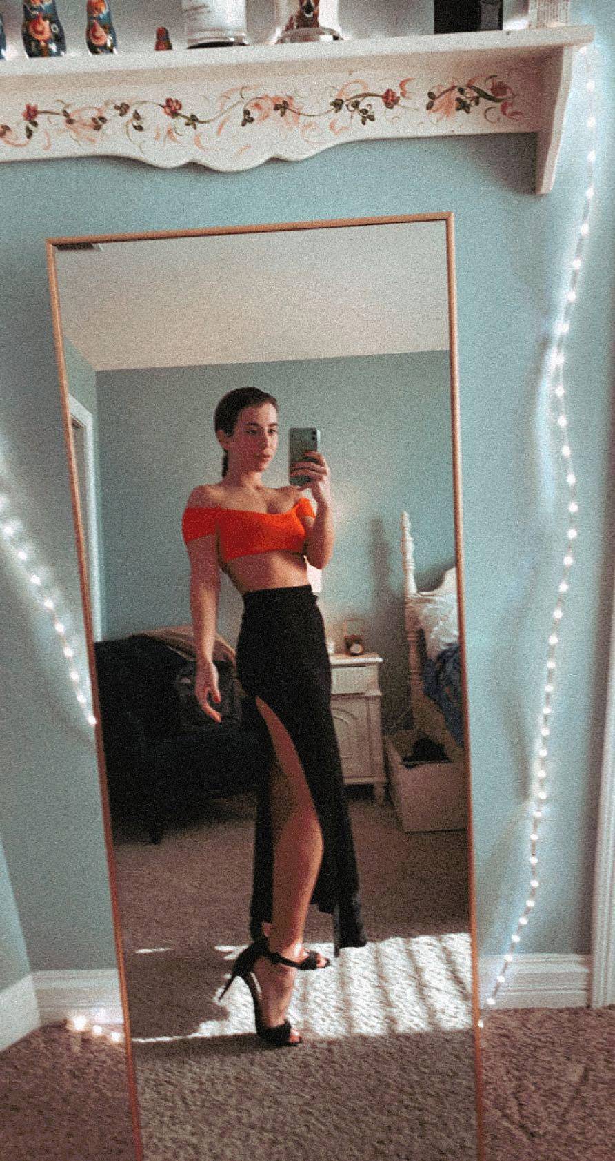 Loving this summer fit :) | Scrolller