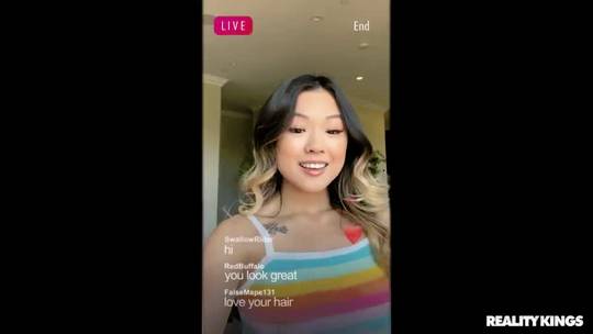 Lulu Chu - The Cum-puter Update Challenge | Scrolller