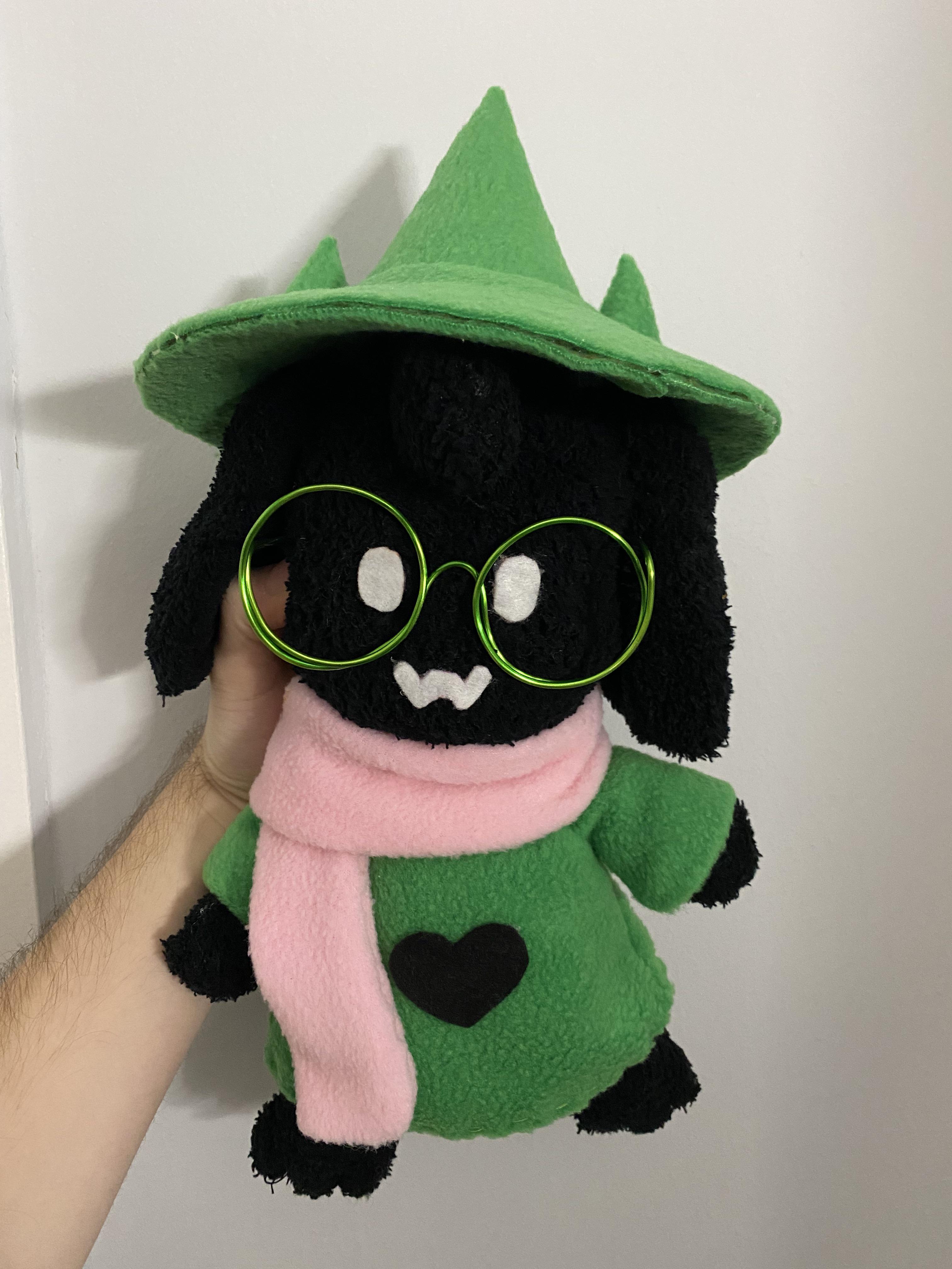 Made my very own fluffy boy ️ | Scrolller