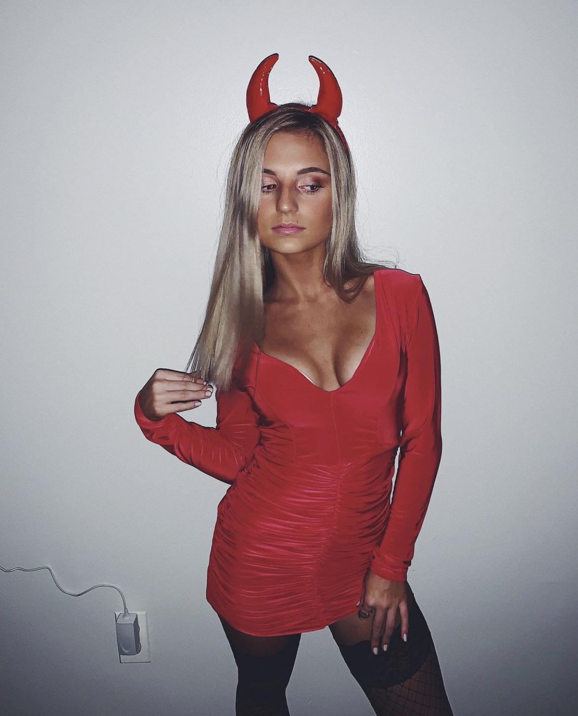 Makin a deal with the devil🔥 | Scrolller