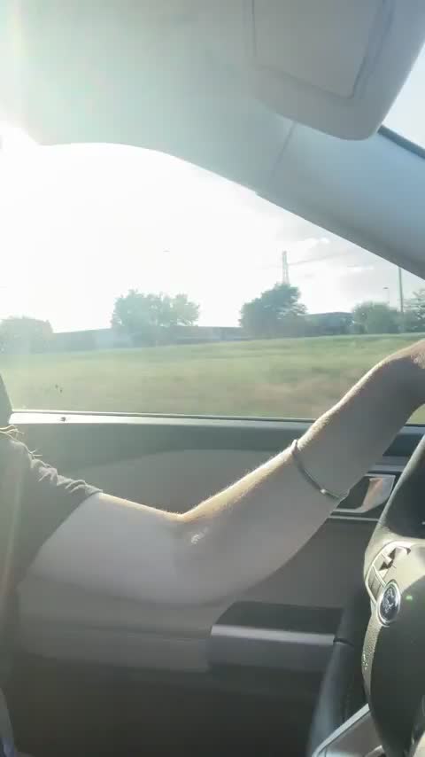 Making sure my headlights are on [f] | Scrolller