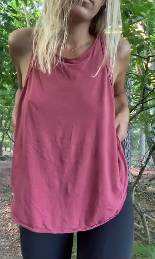 “Mama’s gun” fully loaded this morning.. | Scrolller