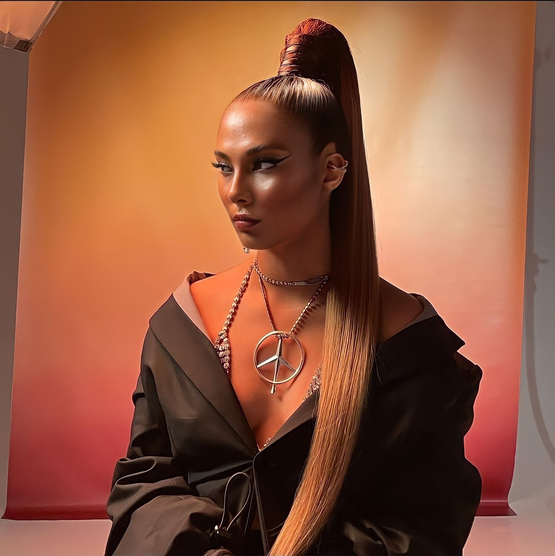 Maréva "Chilla" Ranarivelo - Swiss singer | Scrolller