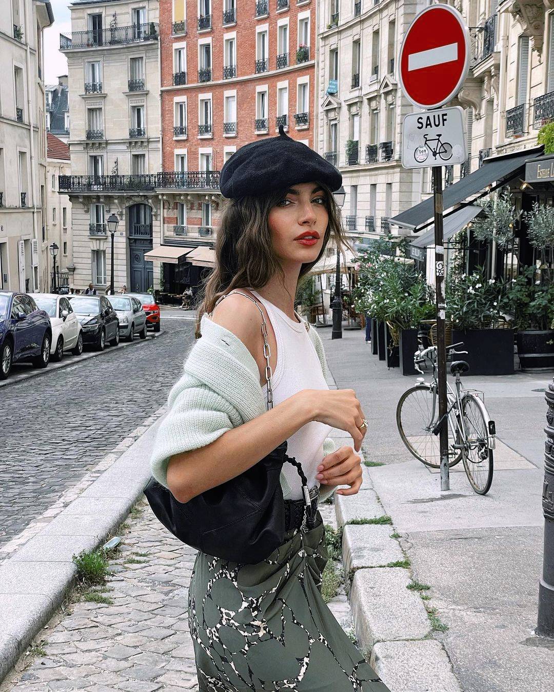 Mara Lafontan | Scrolller