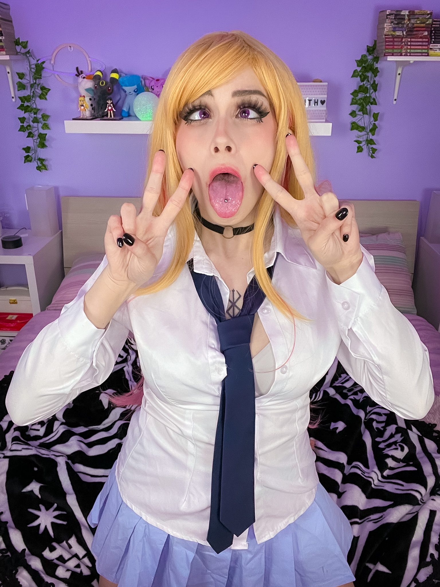 Marin Kitagawa always ahegao for Gojo-kun 💦💦 | Scrolller