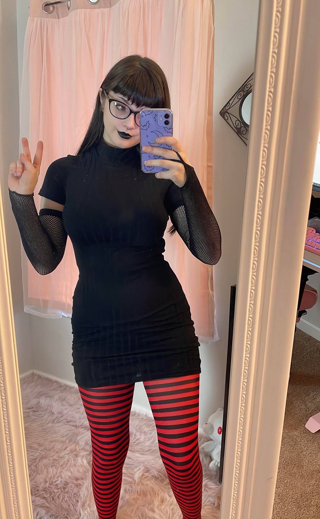 Mavis by Nymph Princess | Scrolller