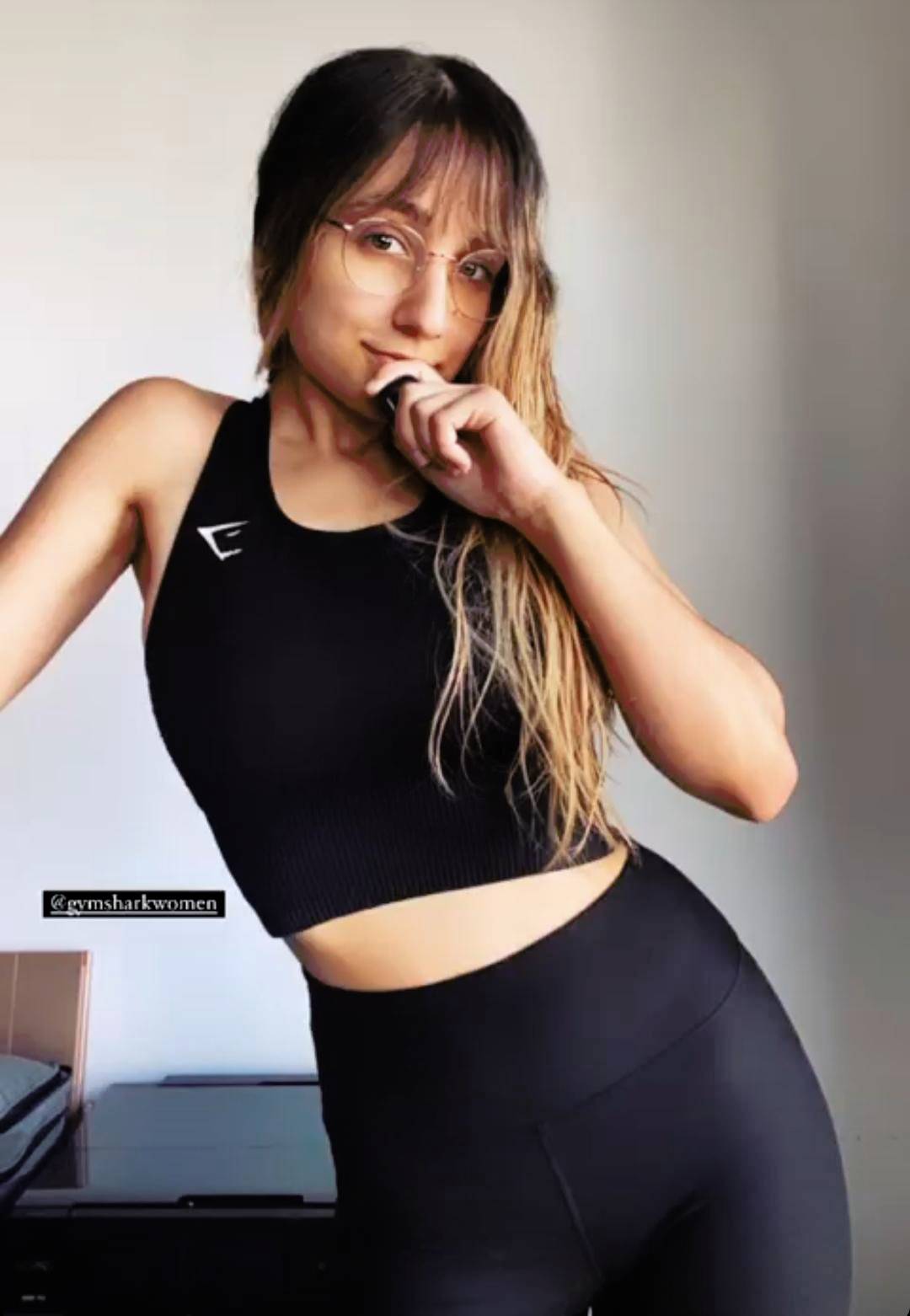 Maya hot | Scrolller