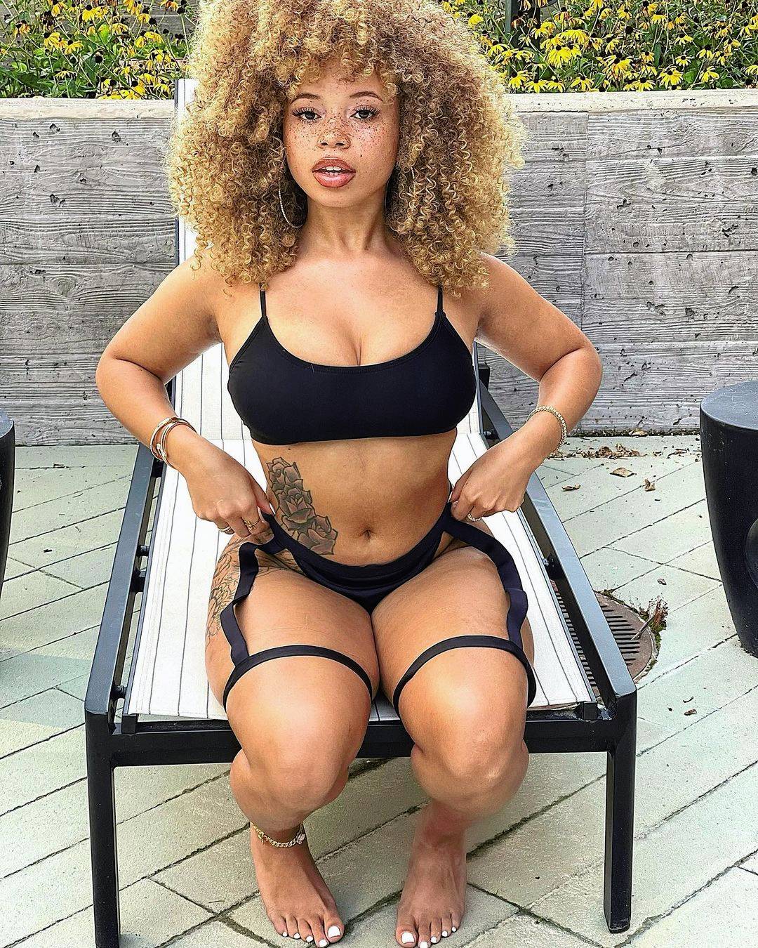 Maya Regi | Scrolller