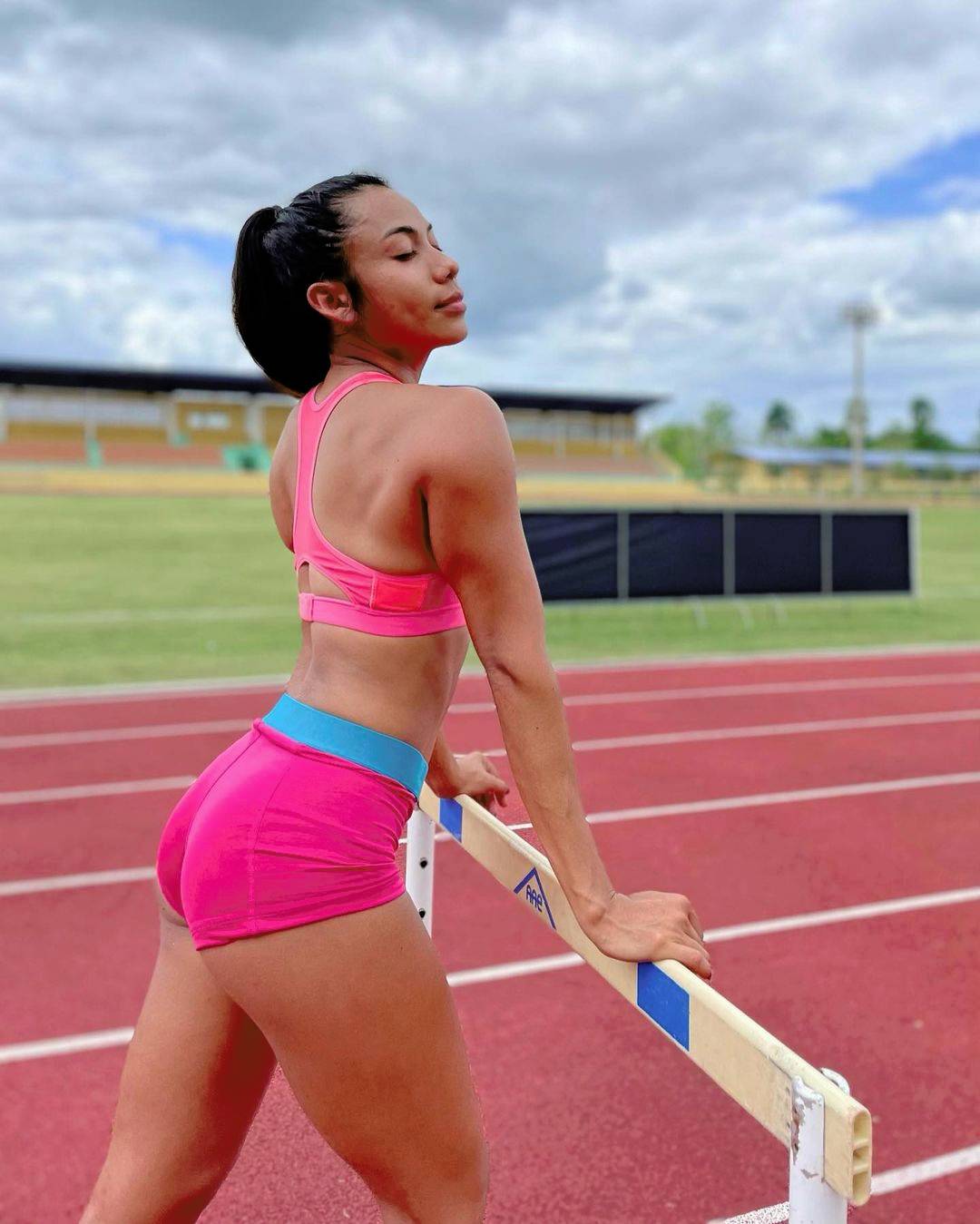Mexican sprinter Natali Brito | Scrolller