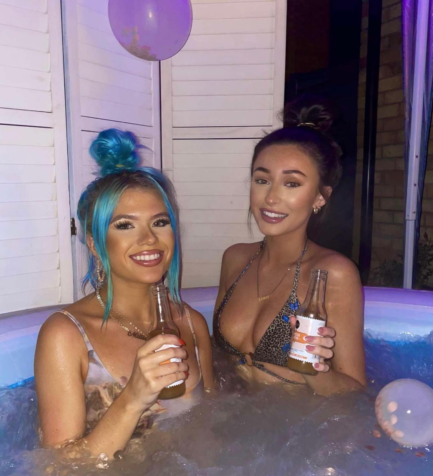 Molly and Millie in the Jacuzzi | Scrolller