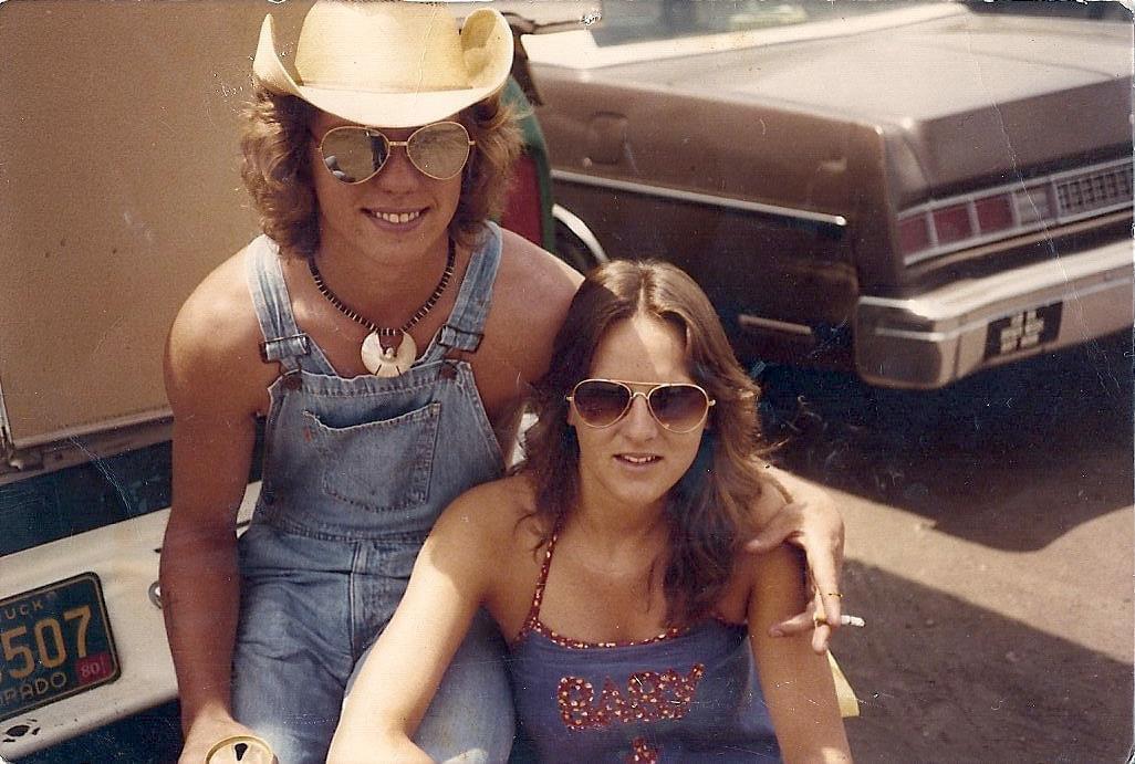 Mom and Dad 1979 | Scrolller