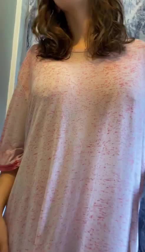 Thought I’d give you a flash before I go to bed 😜 | Scrolller