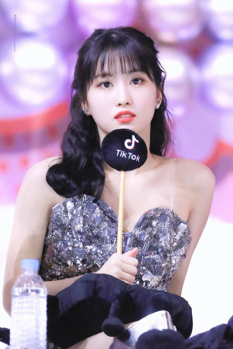 Momo Scrolller