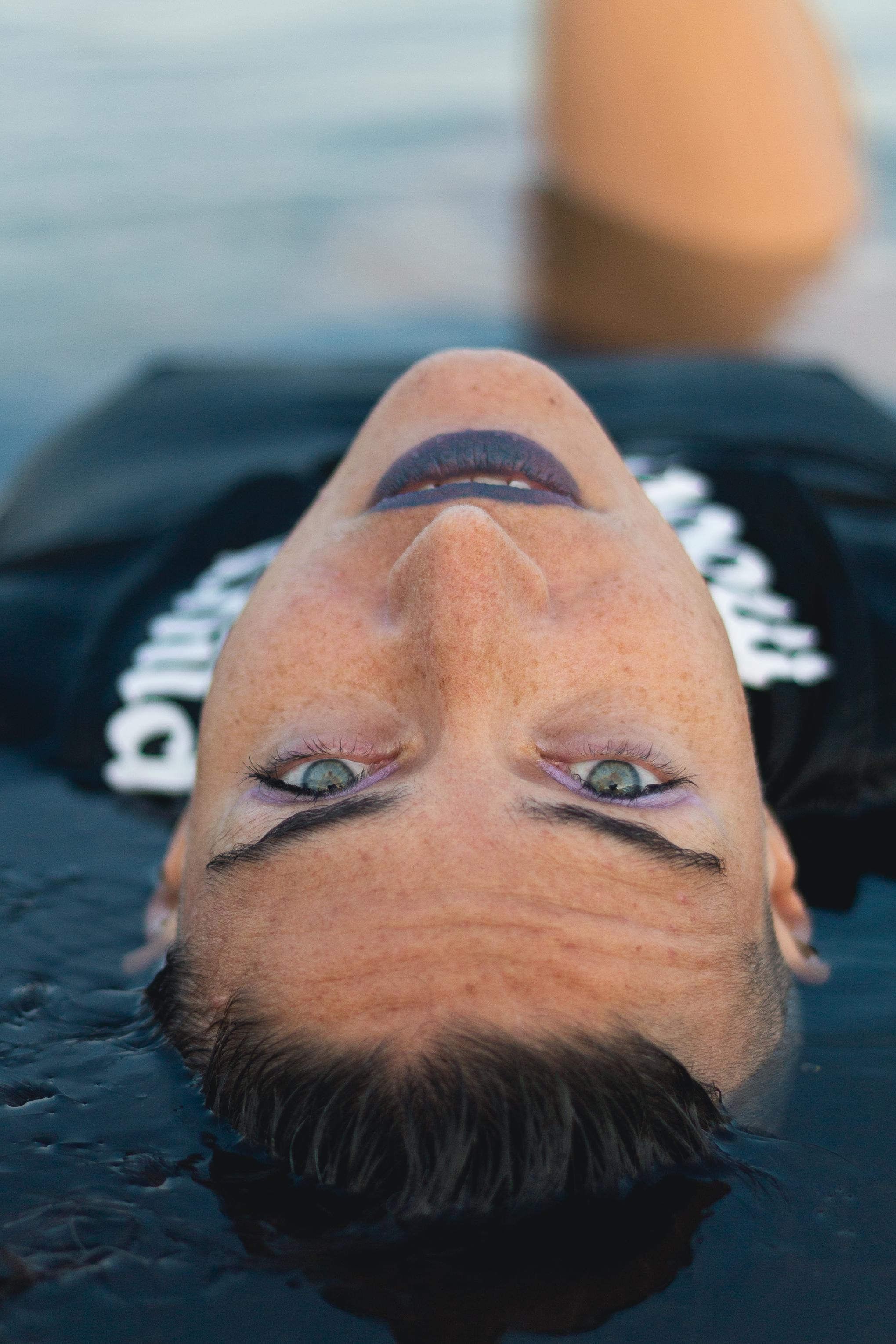 Moon Child [Canon 1100D, 50mm, f1.8] | Scrolller