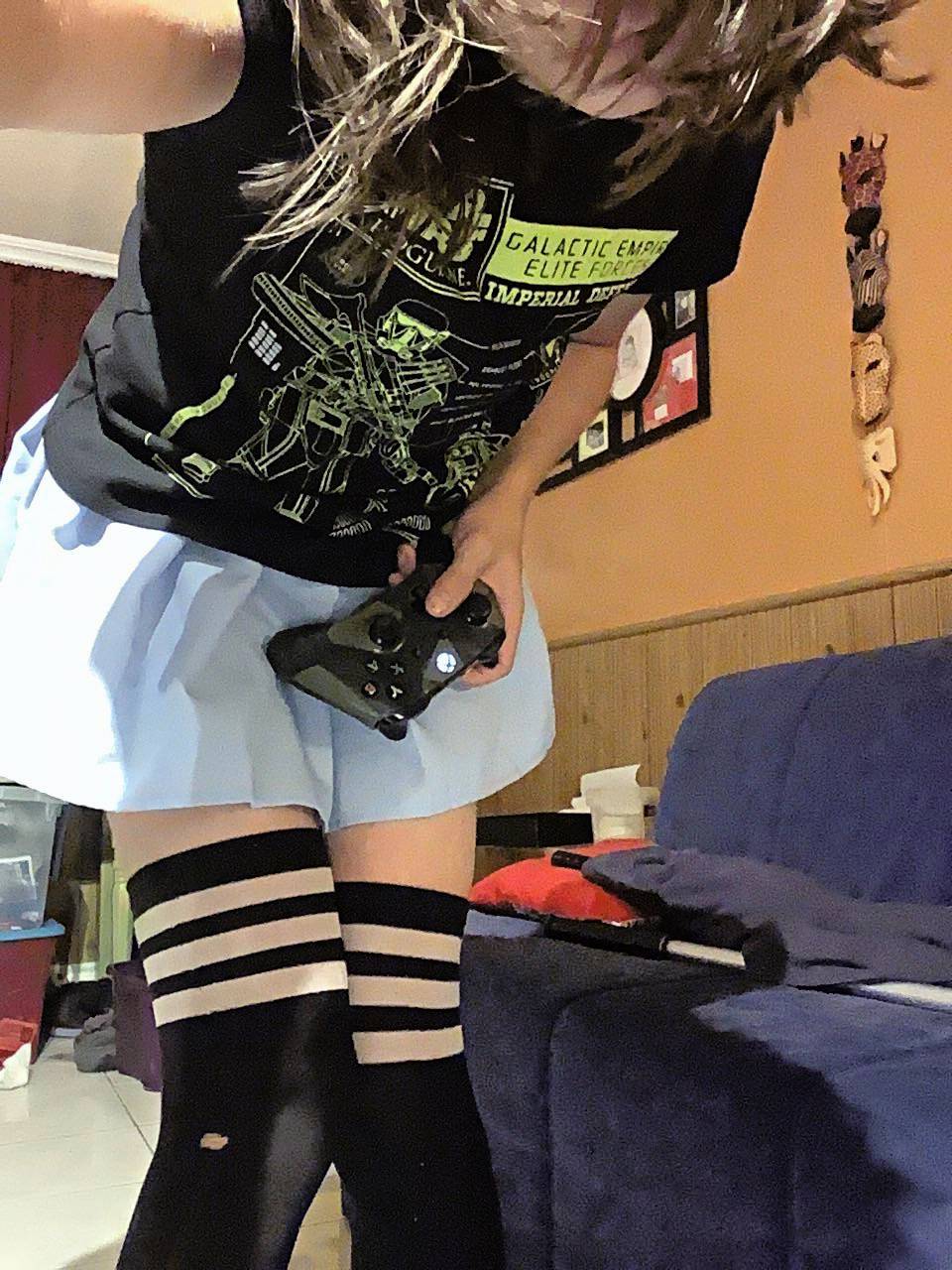 More gaming selfie, halo time XD | Scrolller