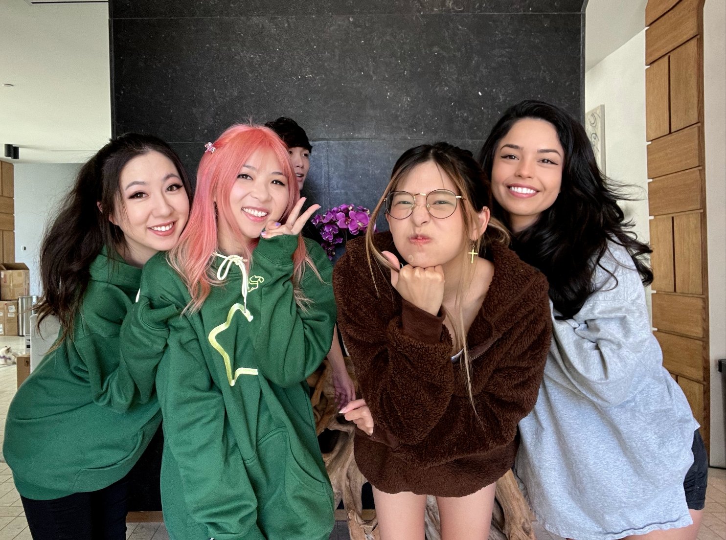 More Roomies | Scrolller