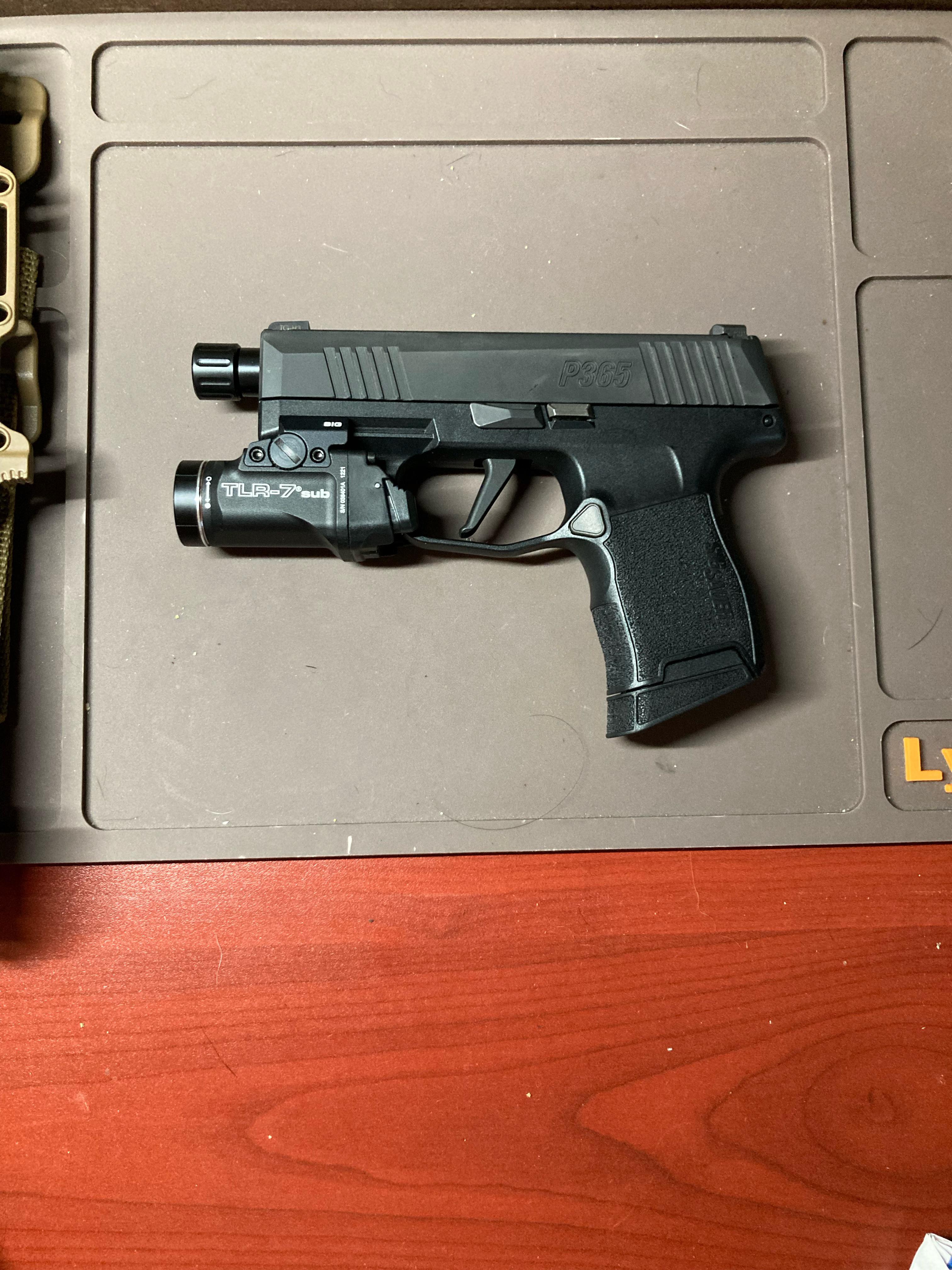 My EDC setup | Scrolller