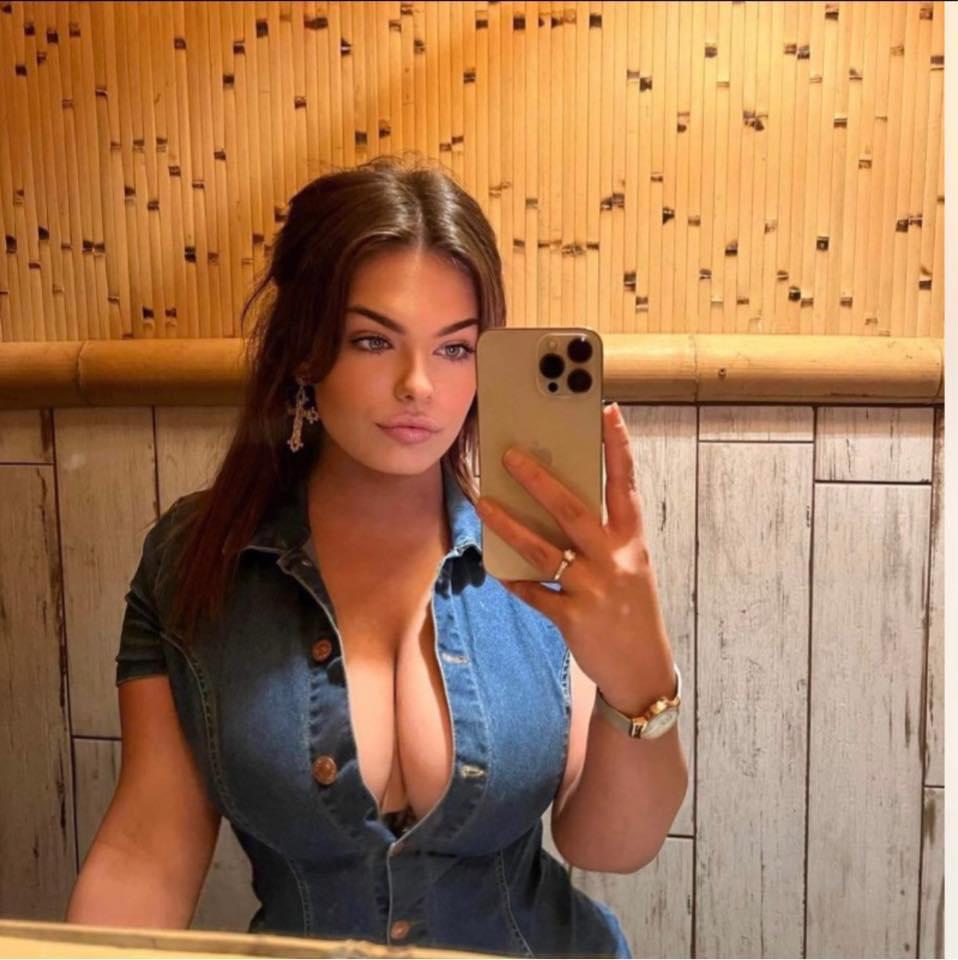 My favourite | Scrolller