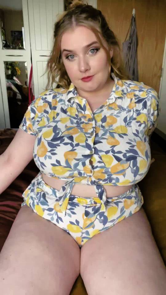 My Thick Thighs Would Make Great Earmuffs Scrolller