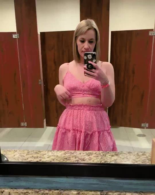 No bras allowed in church😇 [GIF] | Scrolller