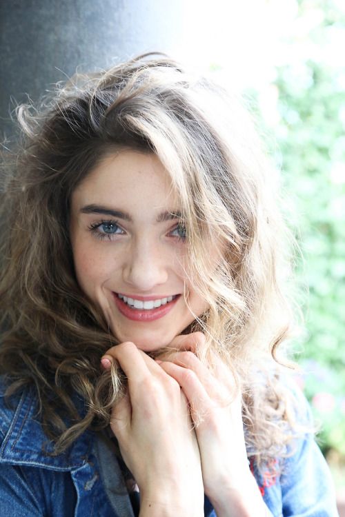 Natalia is so beautiful. | Scrolller