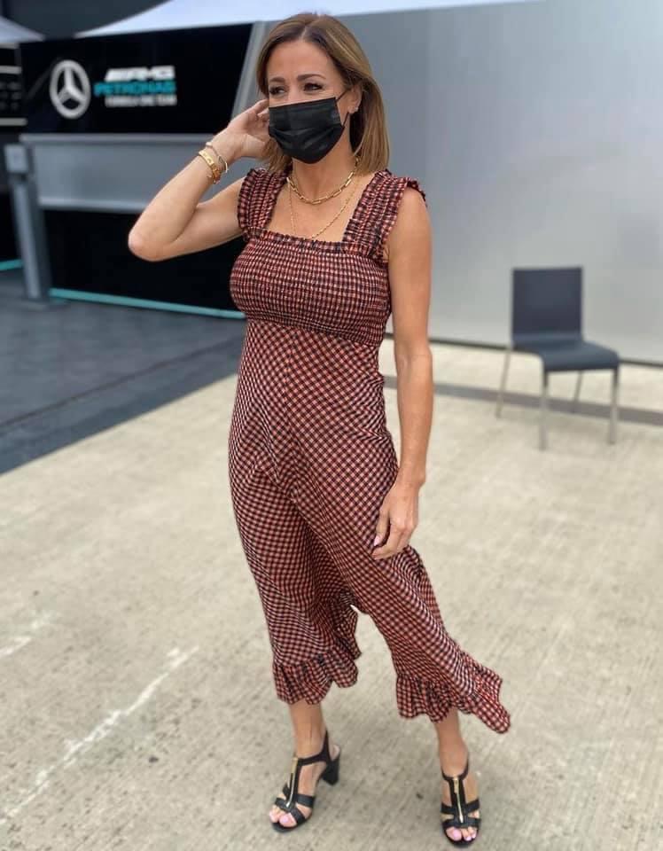 Natalie Pinkham Has Some Big Boobies Scrolller