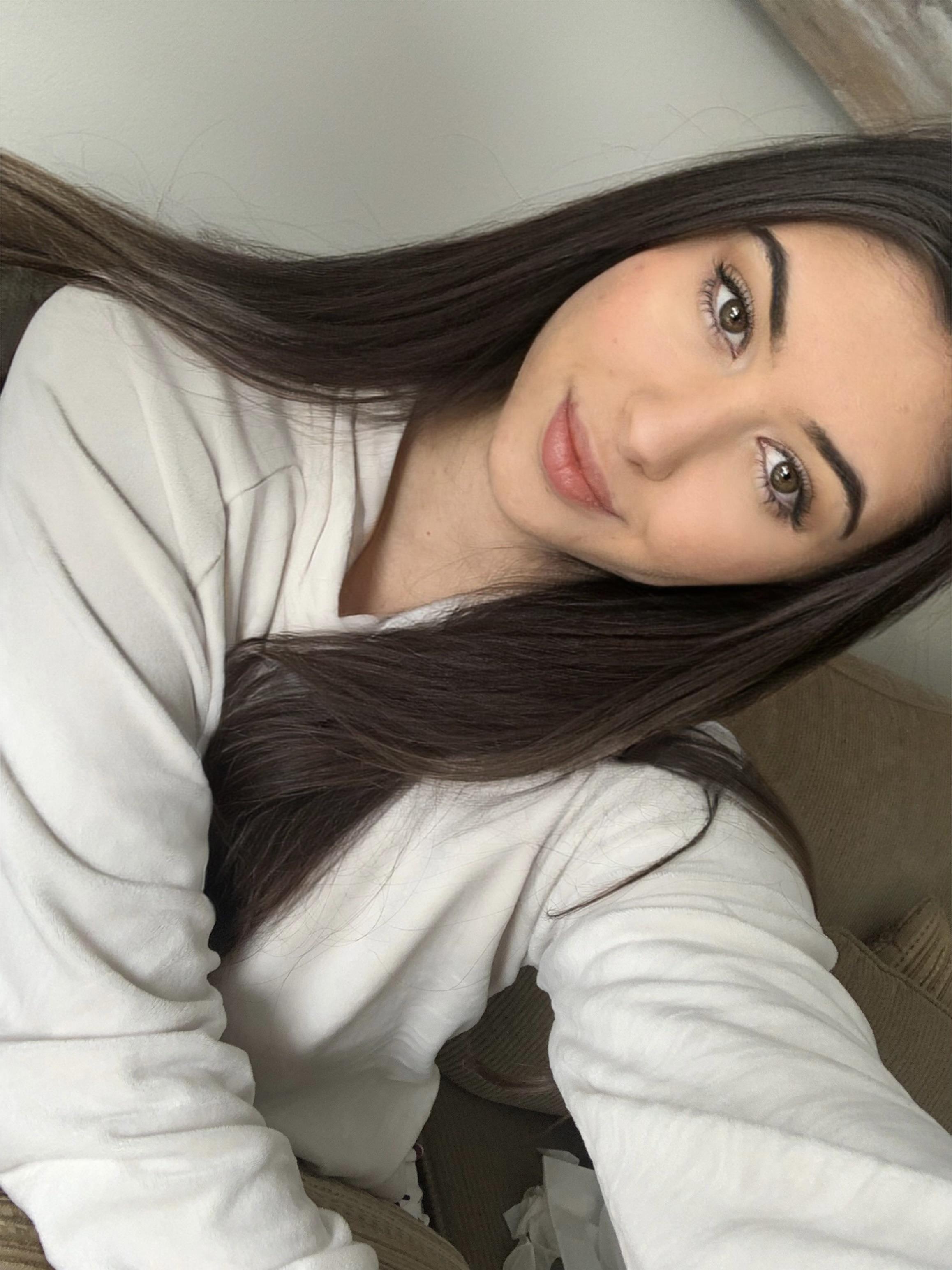 Natural makeup :) | Scrolller