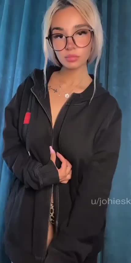 Discover more like Barelylegalteens: Need help unzipping this and Related Content | Scrolller