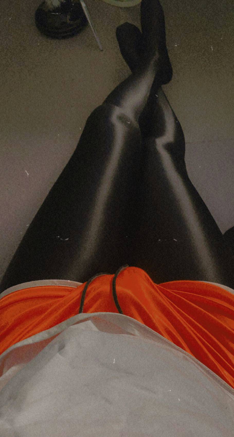 new hooters employee👀 | Scrolller